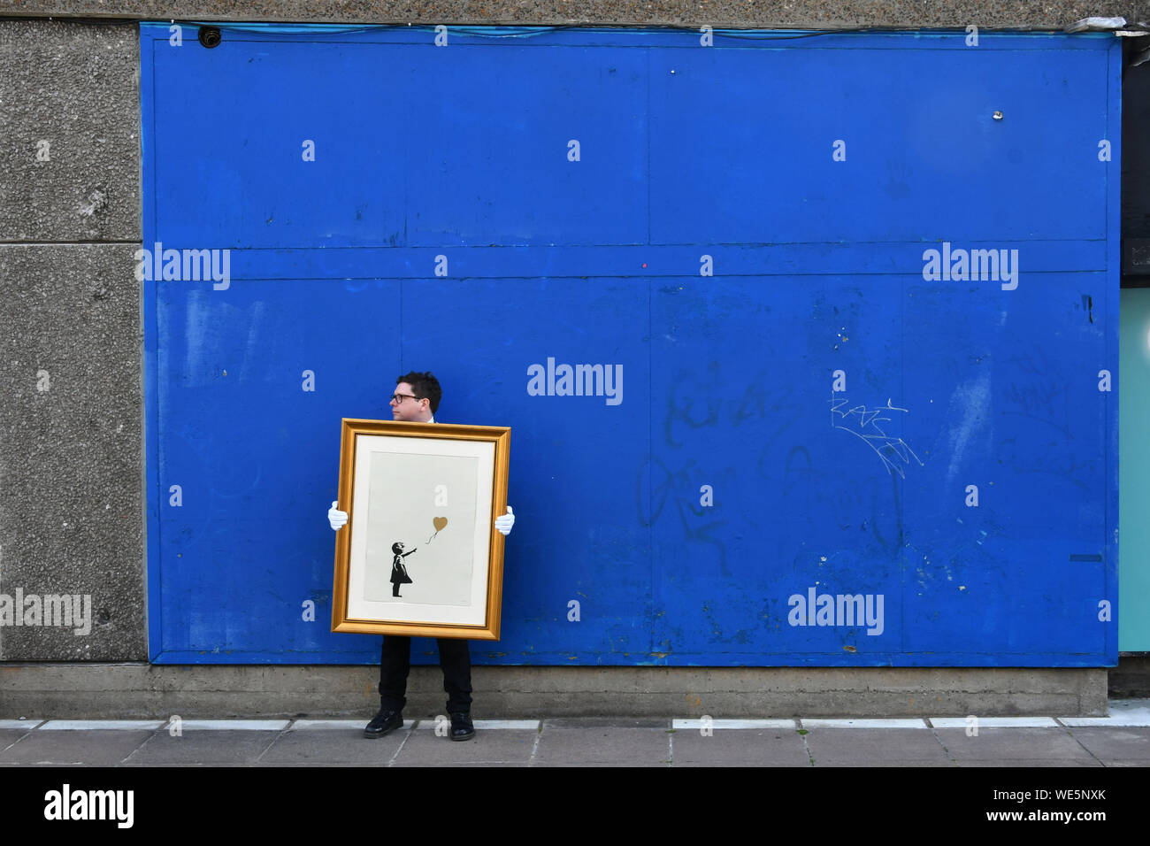 London, UK. 30th Aug, 2019. Anonymous street artist Banksy's iconic ...