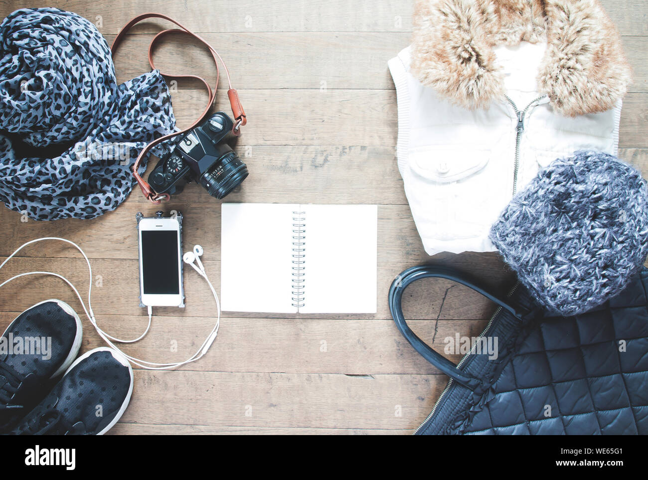 Mobile Accessories High Resolution Stock Photography and Images - Alamy