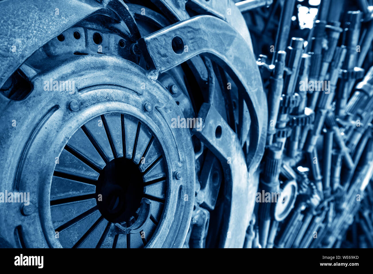 Complex mechanism copper hi-res stock photography and images - Alamy