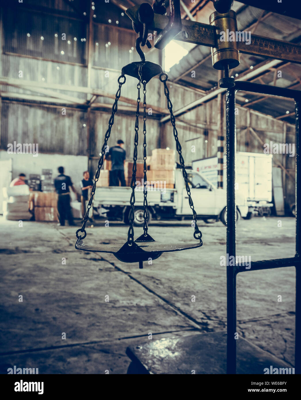 Factory scale hi-res stock photography and images - Alamy