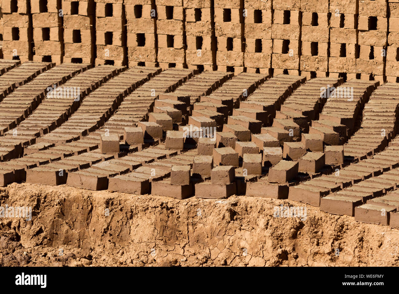 Drying bricks hi-res stock photography and images - Alamy