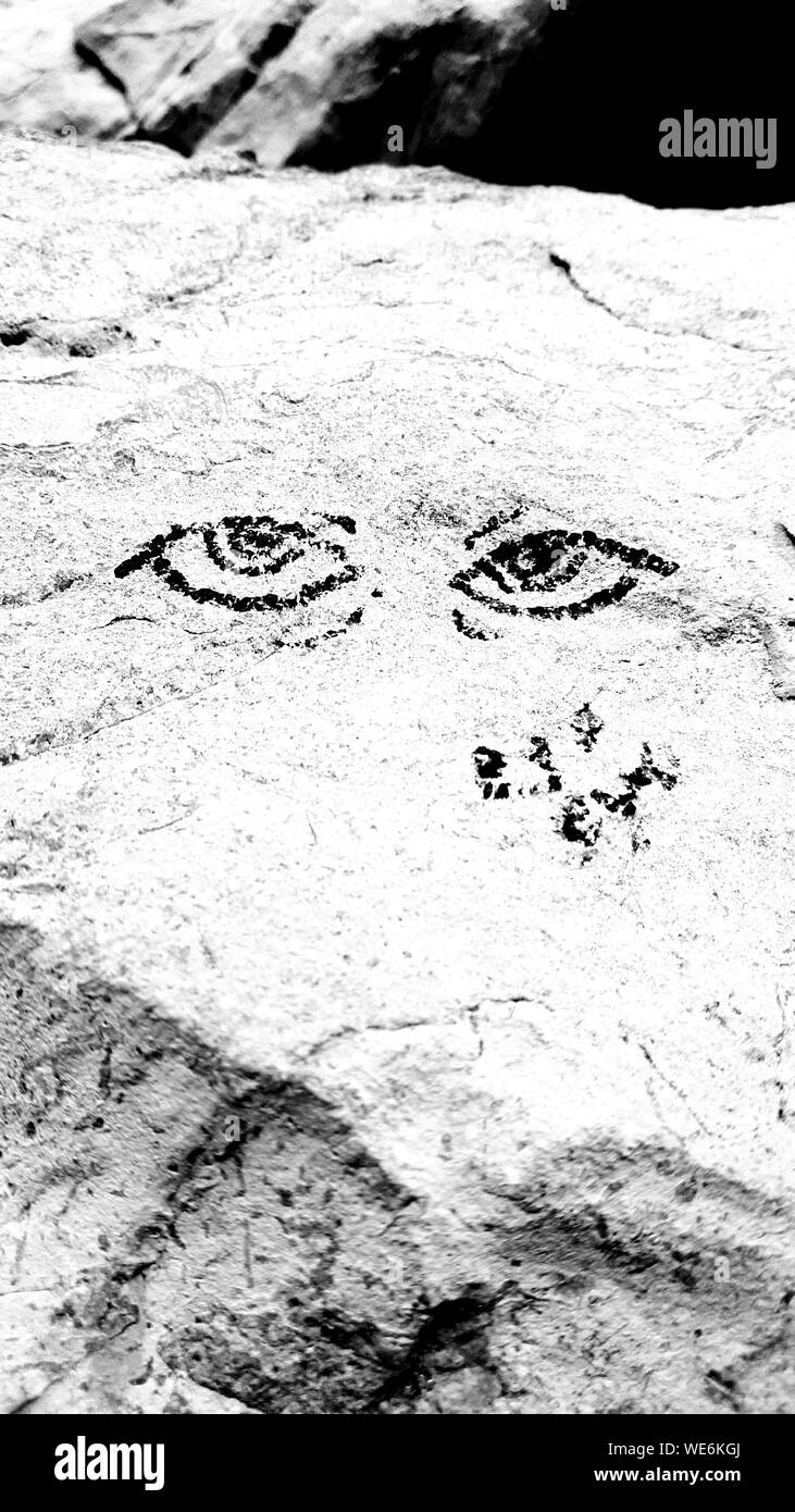 Rock eyes hi-res stock photography and images - Alamy