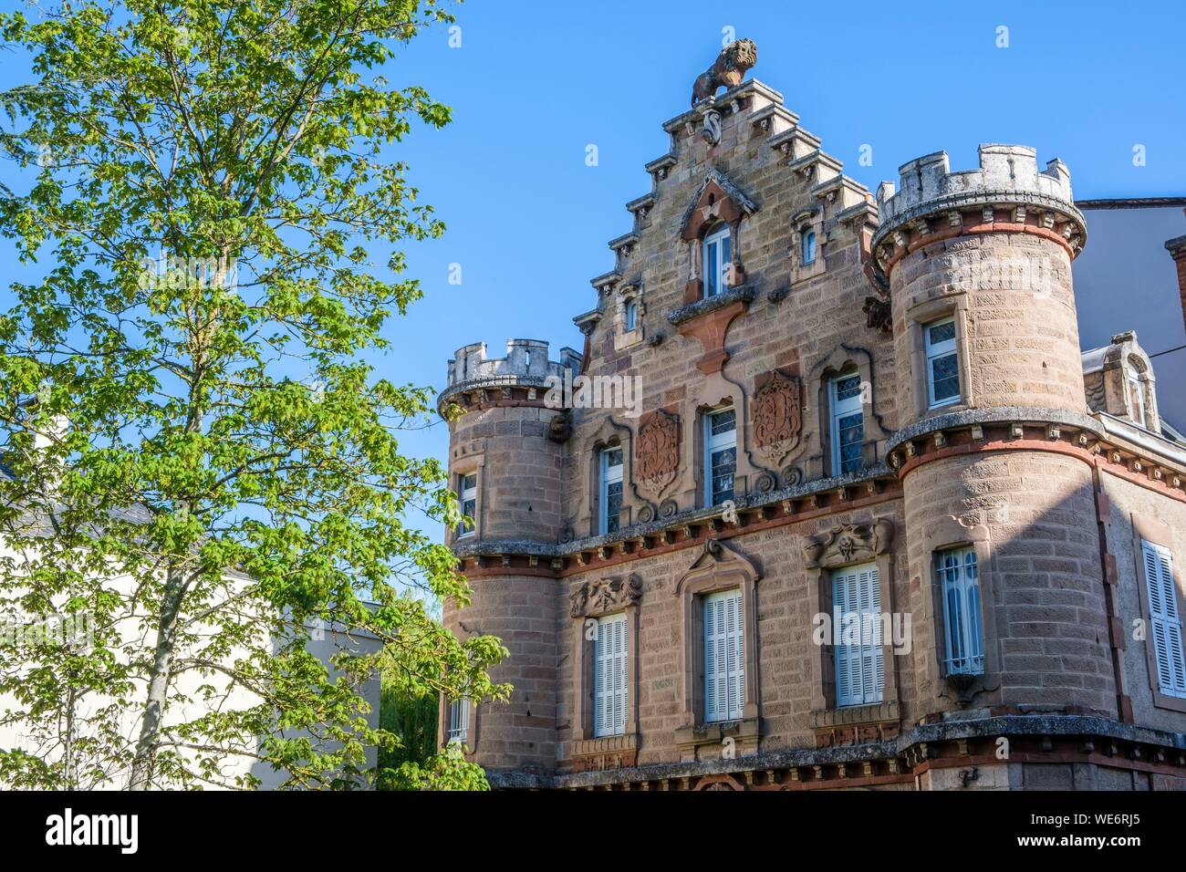 Modern house heritage hi-res stock photography and images - Alamy