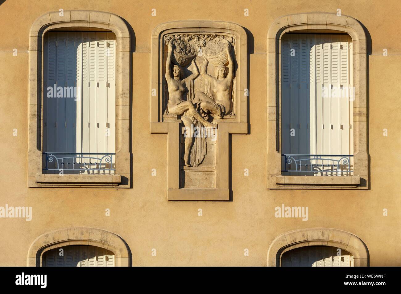 France, Meurthe et Moselle, Nancy, detail of the facade of Corbin house ...