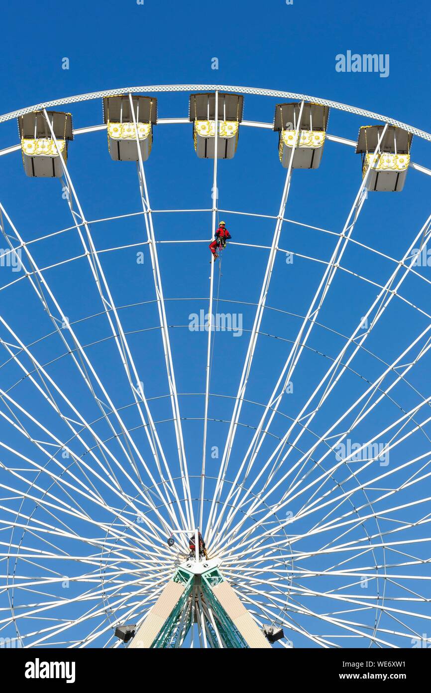 France, Meurthe et Moselle, Nancy, Grande Roue (Ferris Wheel) of the ...