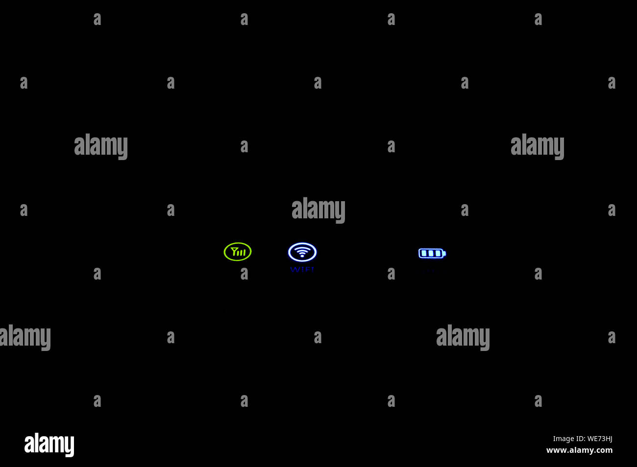 Status icon hi-res stock photography and images - Alamy