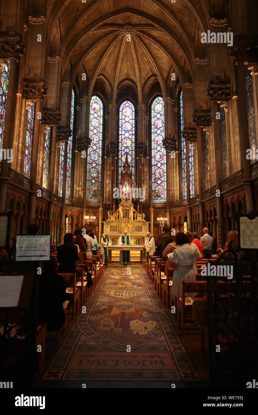 France, Nord, Lille, Interior of Notre Dame de la Treille cathedral ...