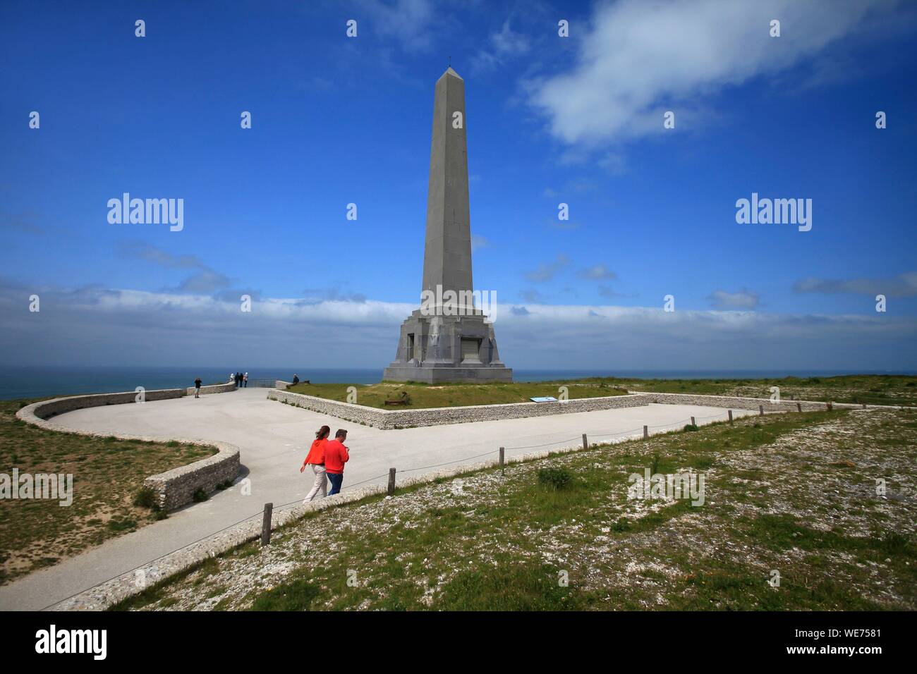 France, Pas de Calais, Escalles, the obelisk monument named Dover ...