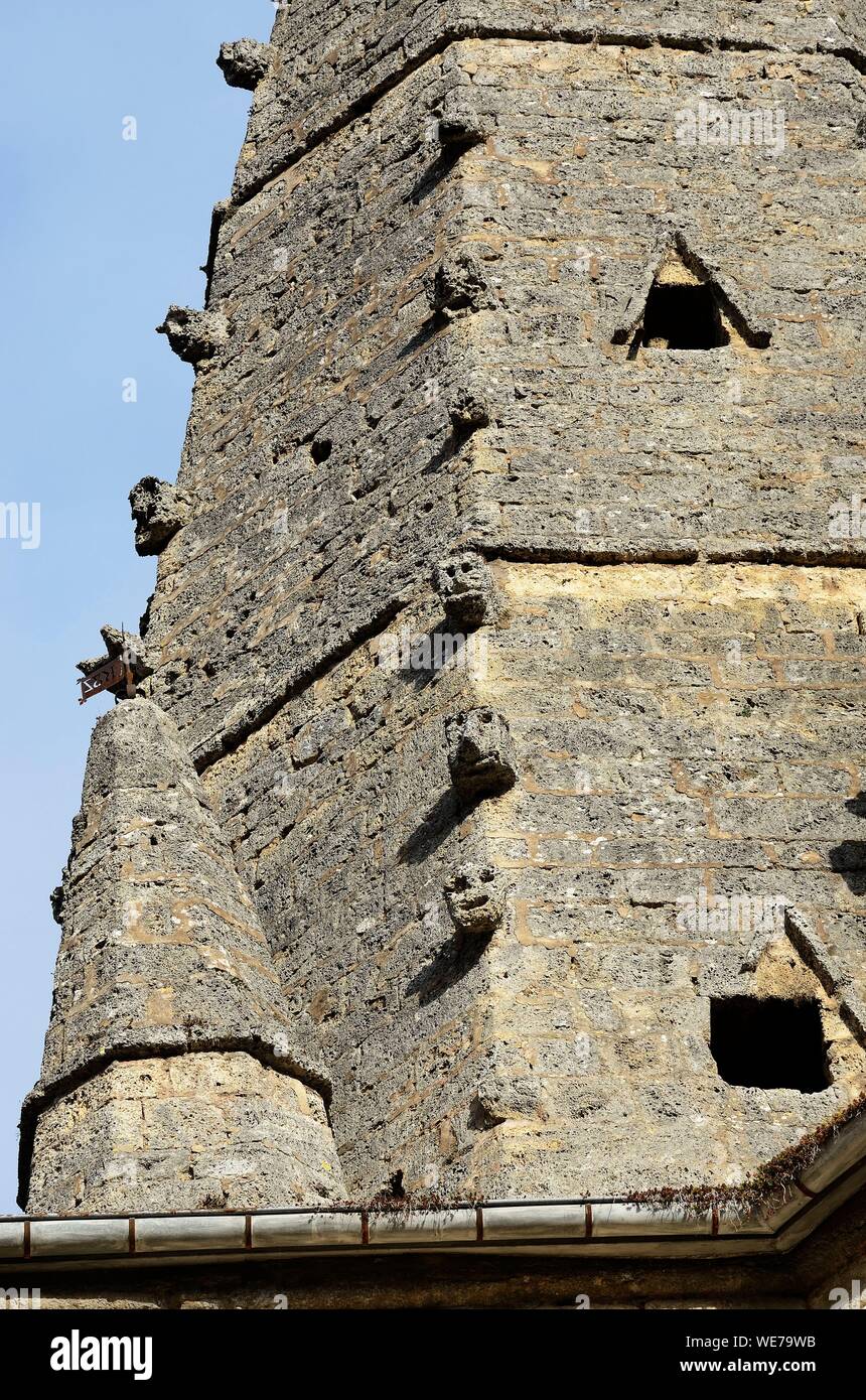 Tuff stone hi-res stock photography and images - Alamy