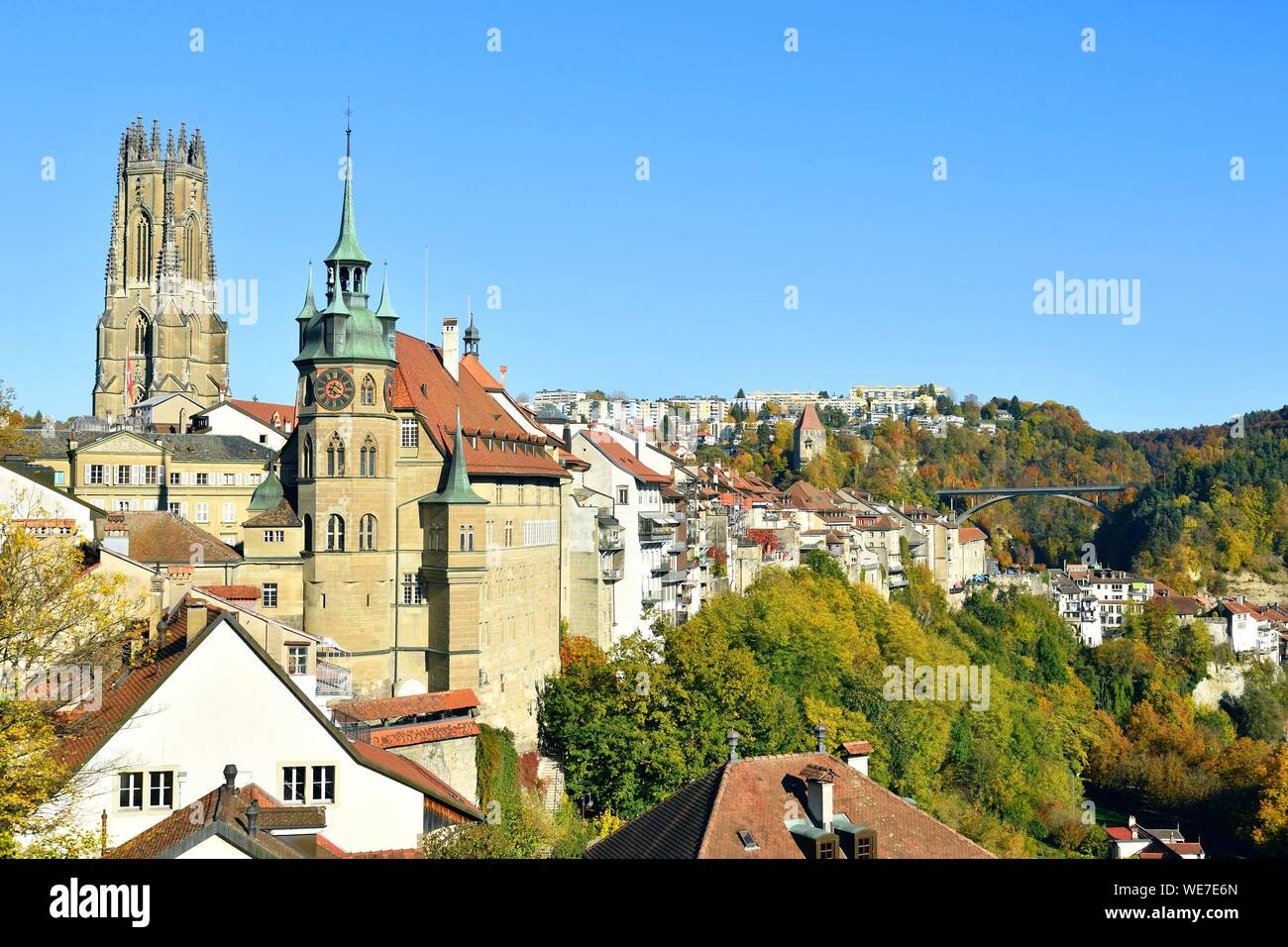 Switzerland mountain town hi-res stock photography and images - Alamy