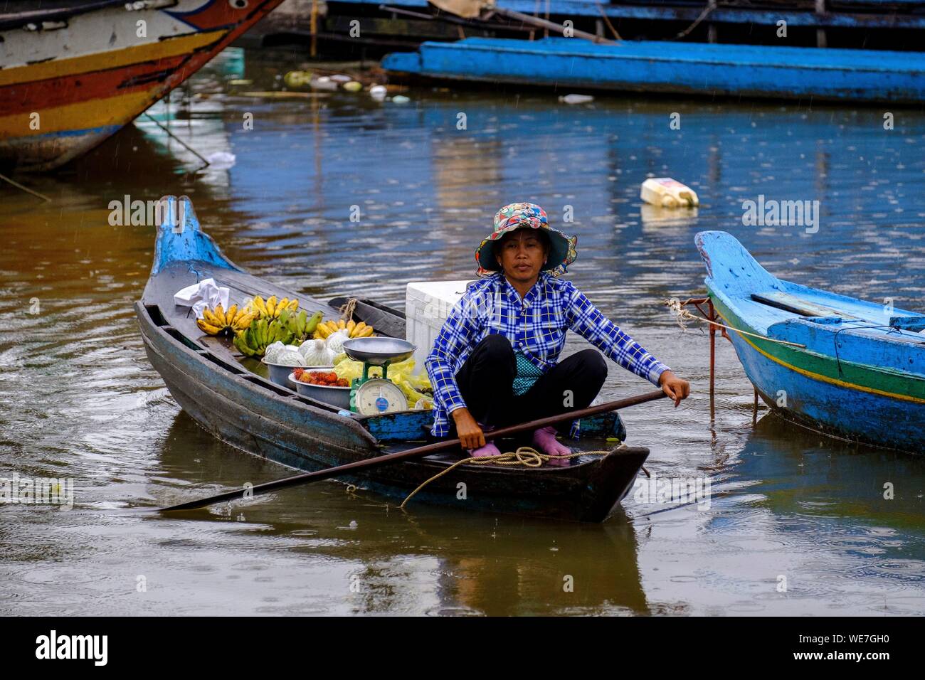 Cambodia, Kampong Cham province, Kampong Cham or Kompong Cham, floating village with a khmer and ...