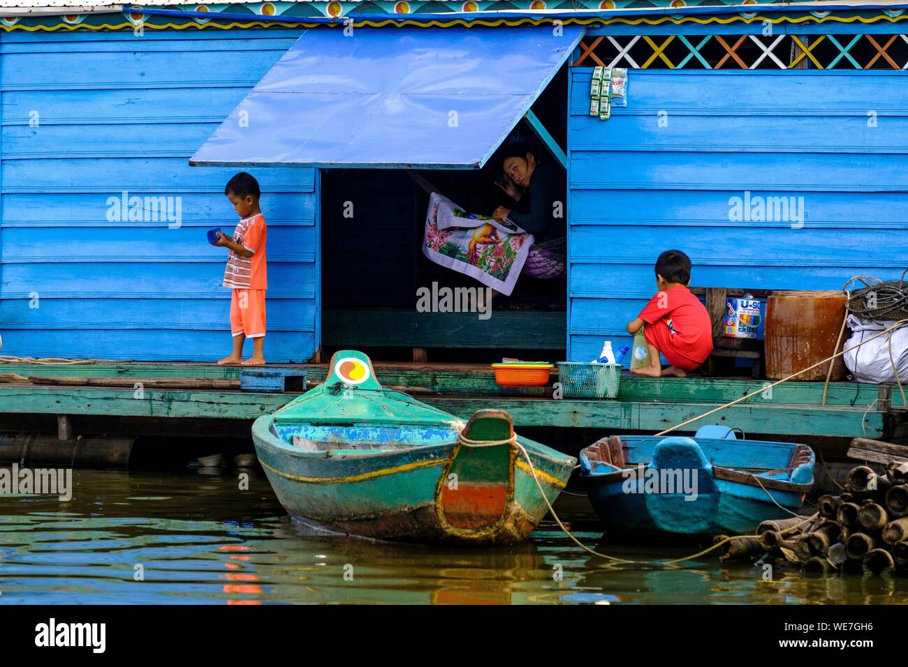 Cambodia, Kampong Cham province, Kampong Cham or Kompong Cham, floating village with a khmer and ...
