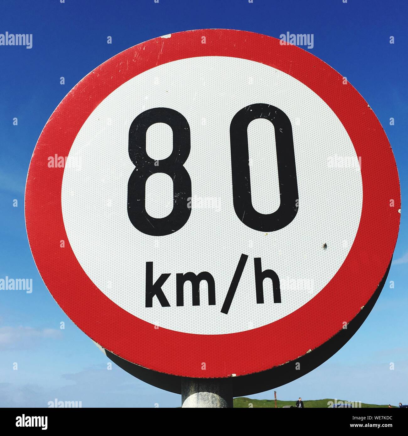 Speed limit 80 sign hi-res stock photography and images - Alamy