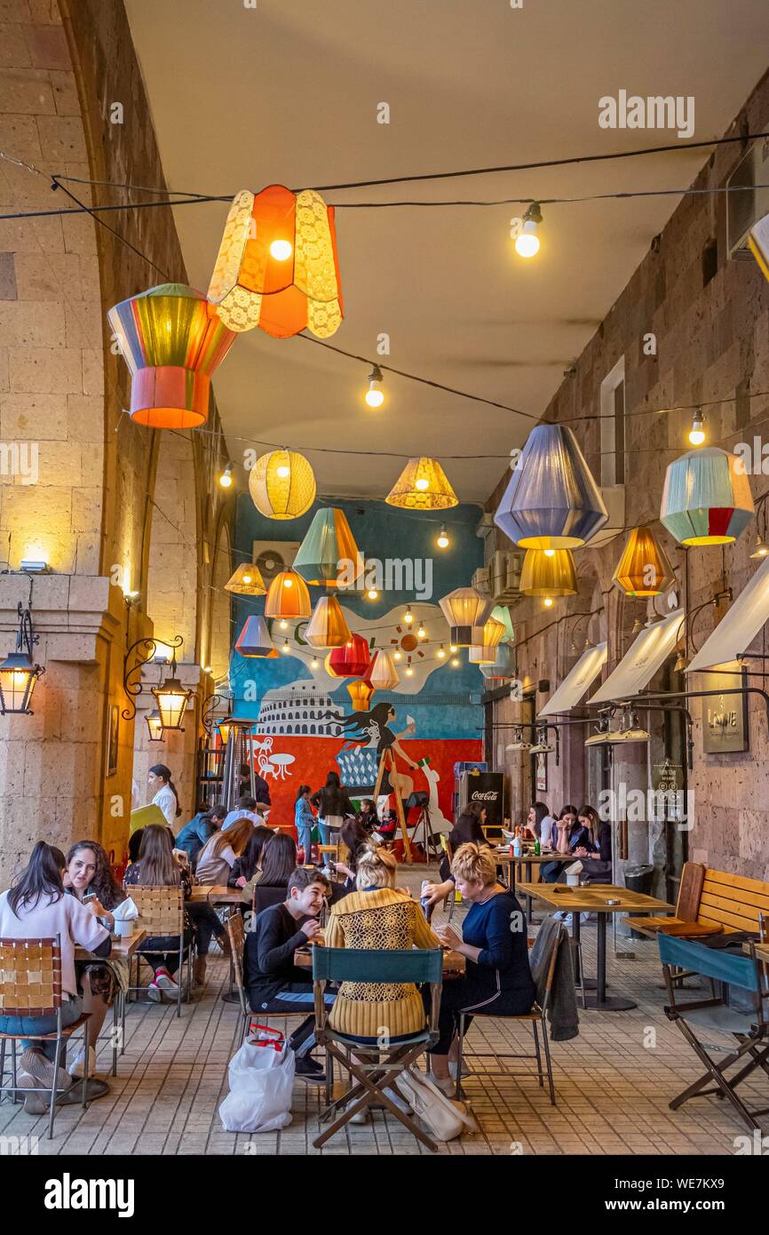 Armenia, Yerevan, restaurant at the foot of the Cascade, huge staircase ...