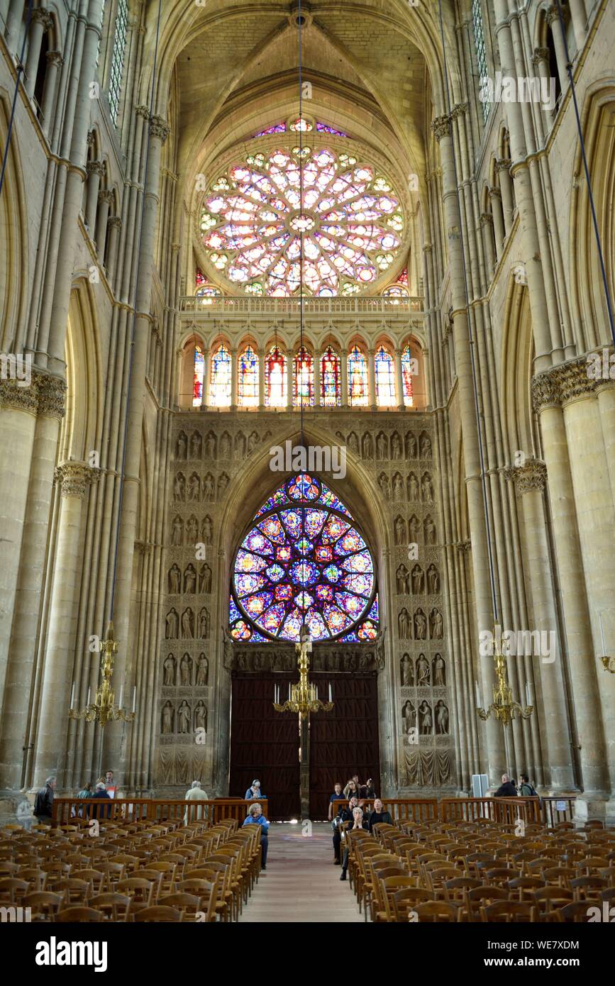 France, Marne, Reims, Notre Dame Cathedral, nave and large rose window ...