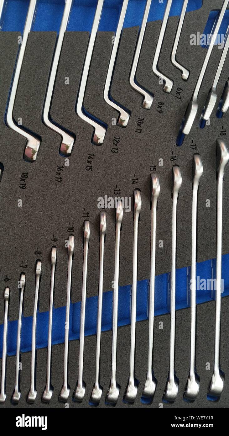 Spanners pattern hi-res stock photography and images - Alamy