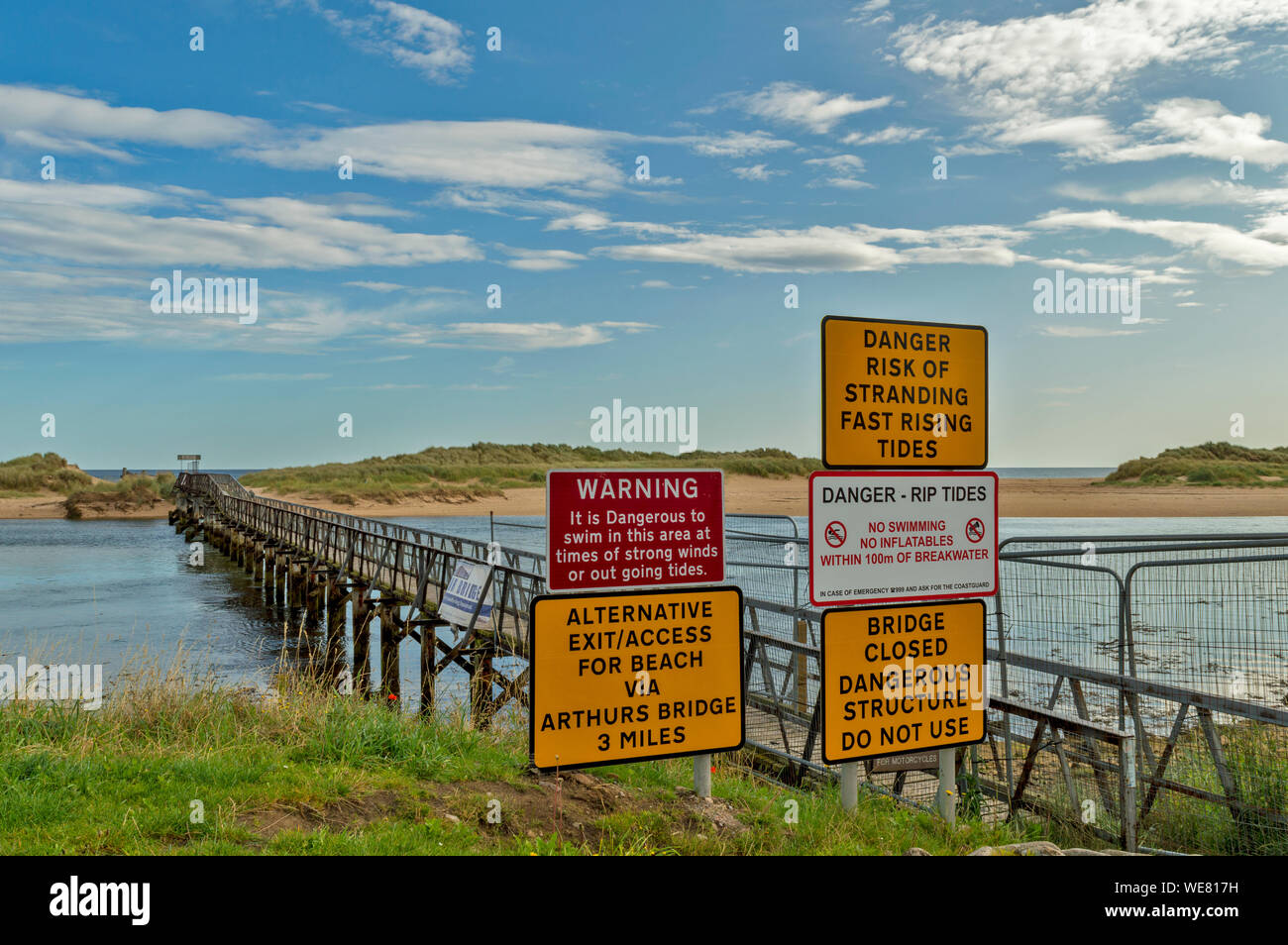 LOSSIEMOUTH MORAY COAST SCOTLAND UNSTABLE BRIDGE OVER THE RIVER LOSSIE ...