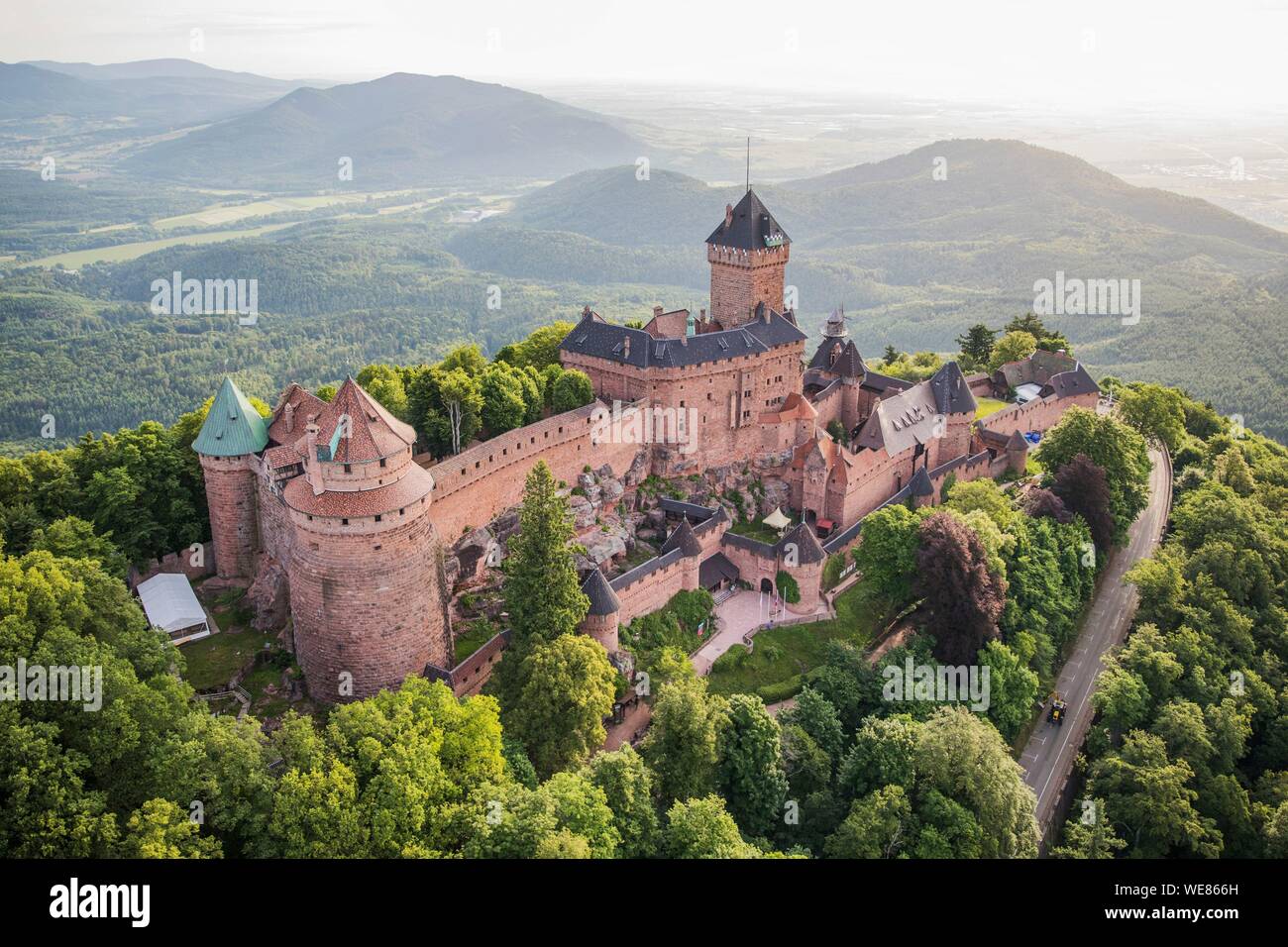 France, Bas Rhin, Orschwiller, Alsace Wine road, Haut Koenigsbourg ...
