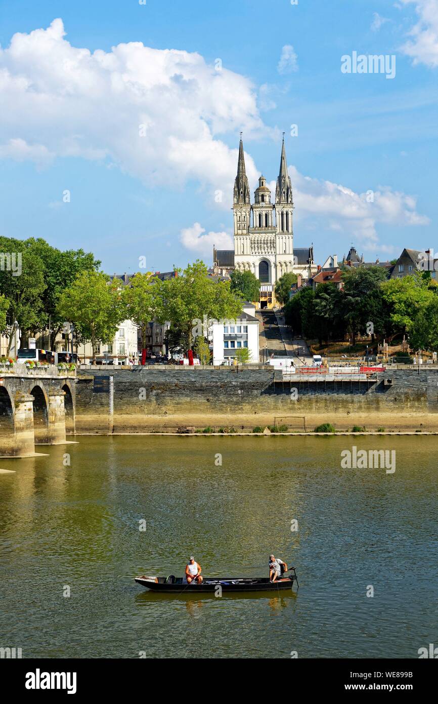 France, Maine et Loire, Angers, Verdun bridge over the Maine river and ...
