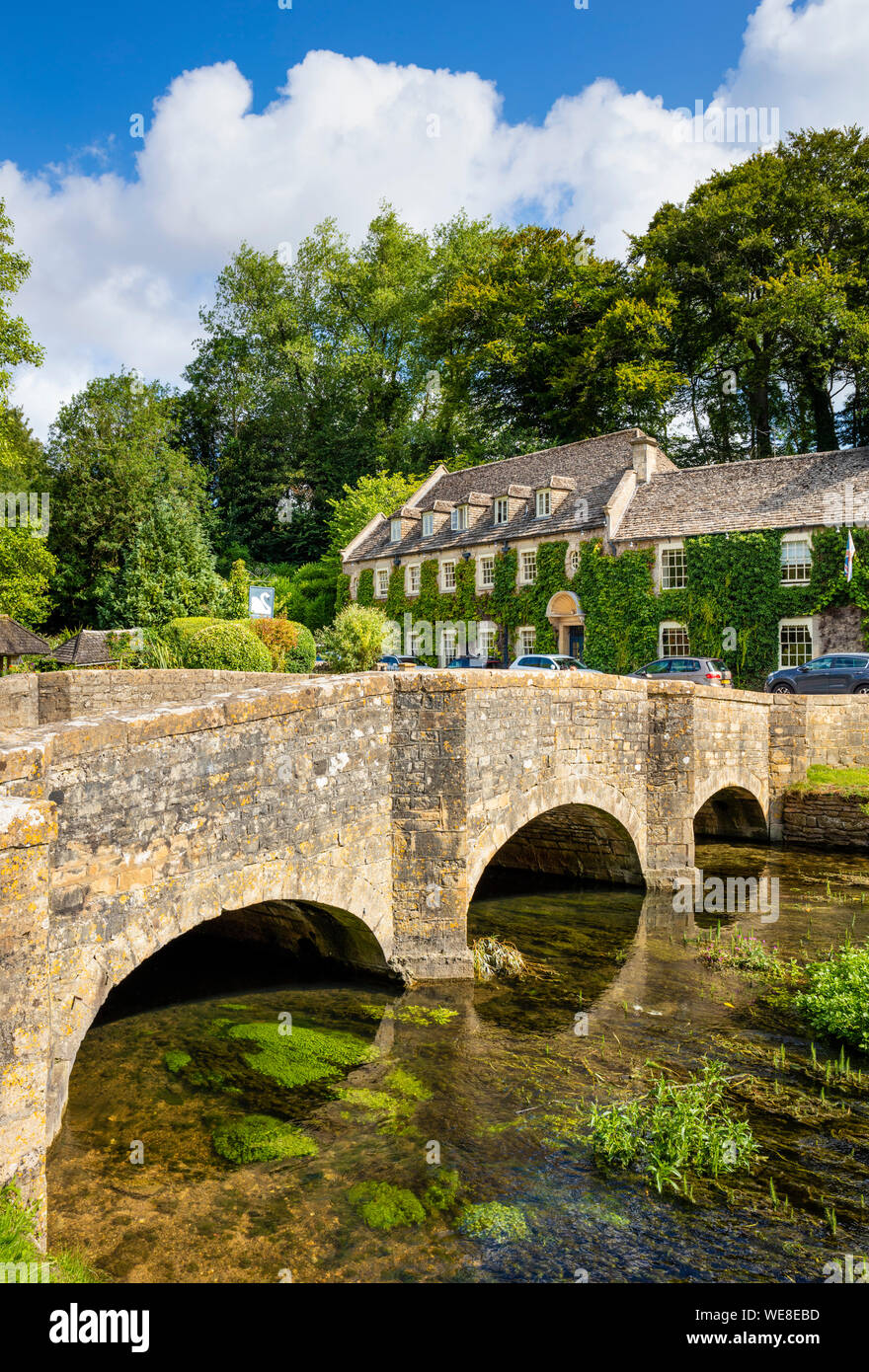 Bibury gloucestershire hi-res stock photography and images - Alamy