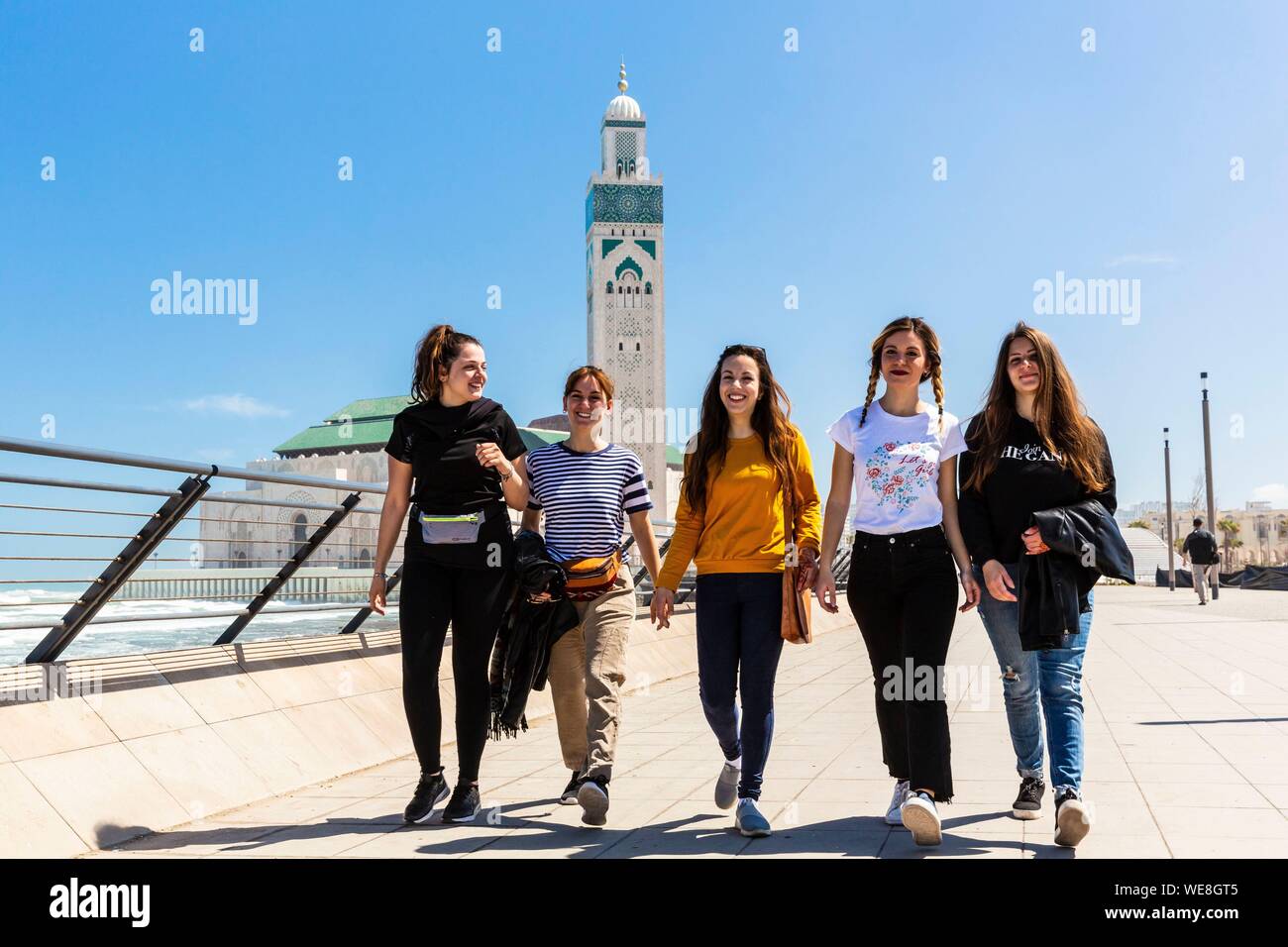 Muslim education hi-res stock photography and images - Alamy