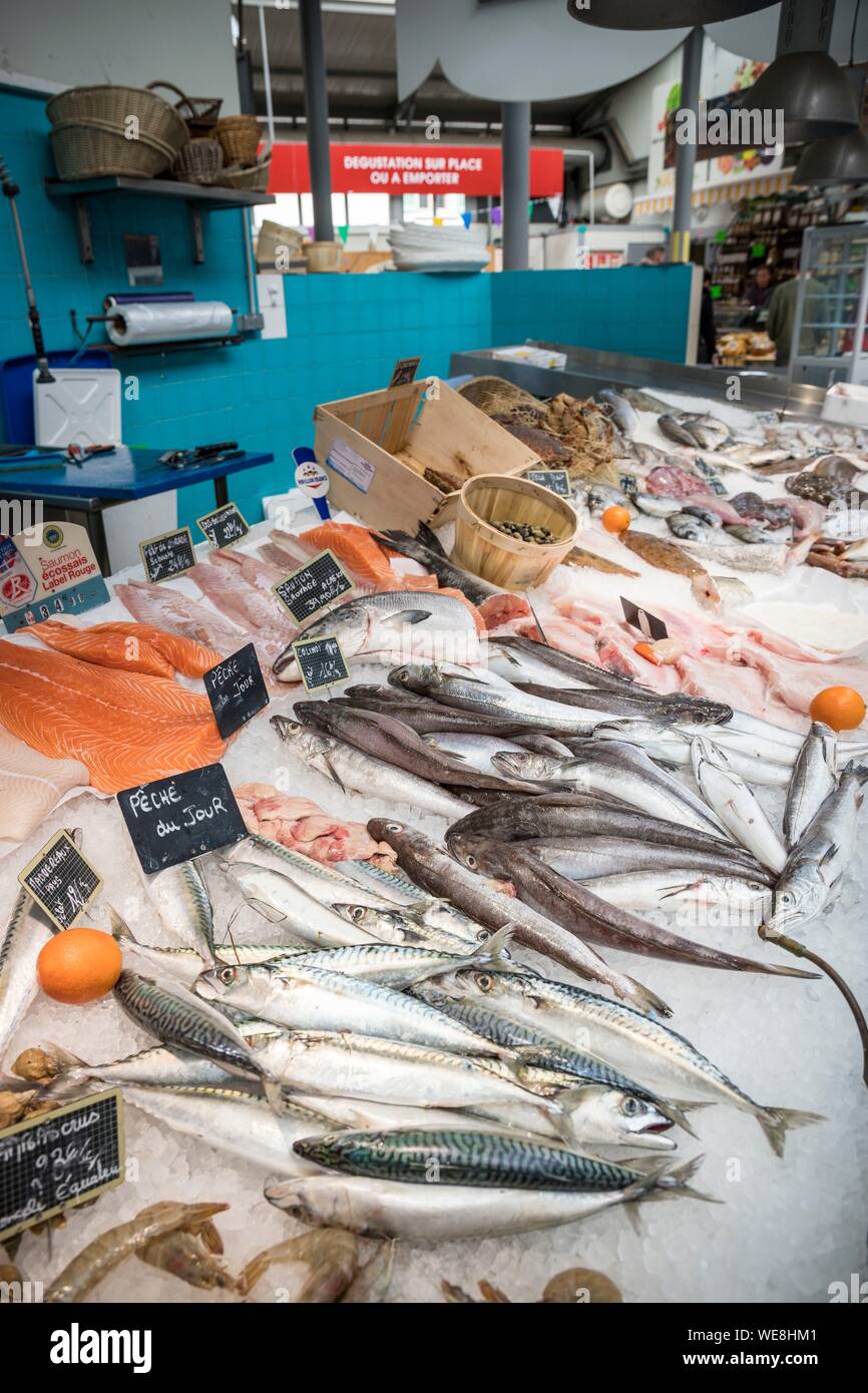 Old town saint raphael hi-res stock photography and images - Alamy