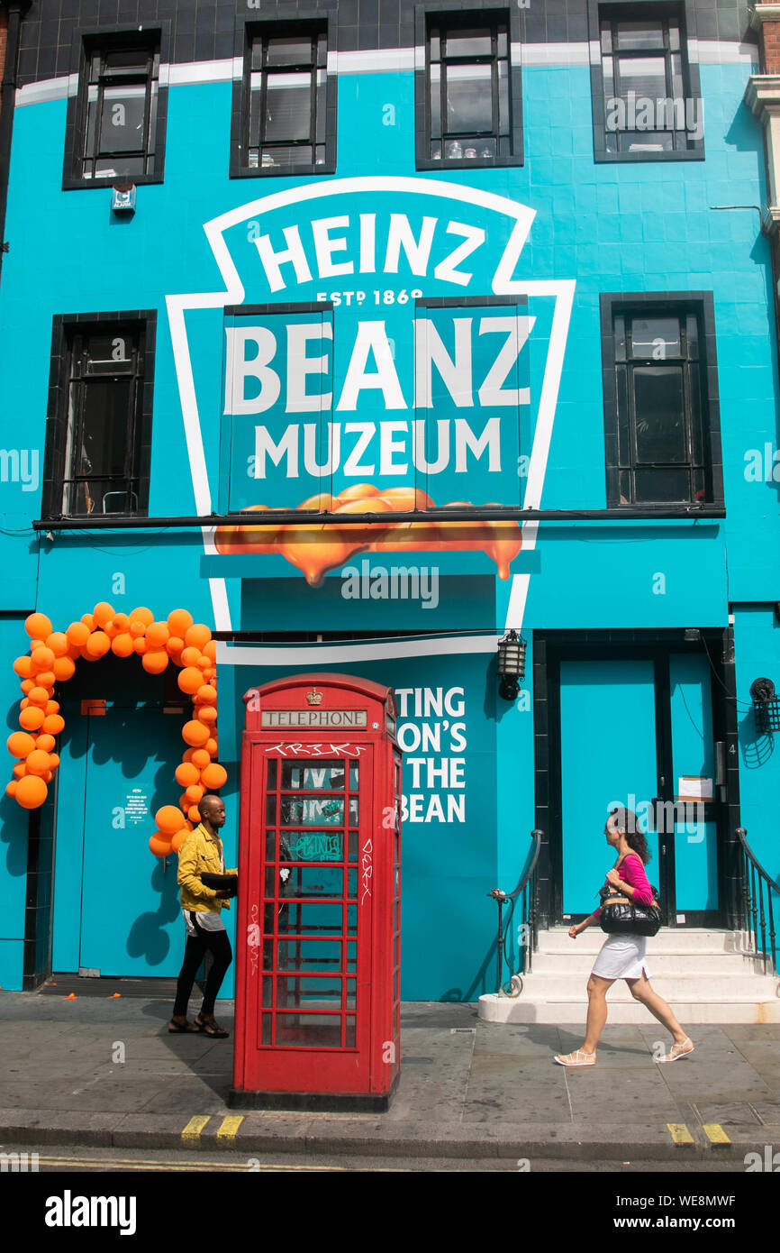 Heinz logo 1869 hi-res stock photography and images - Alamy