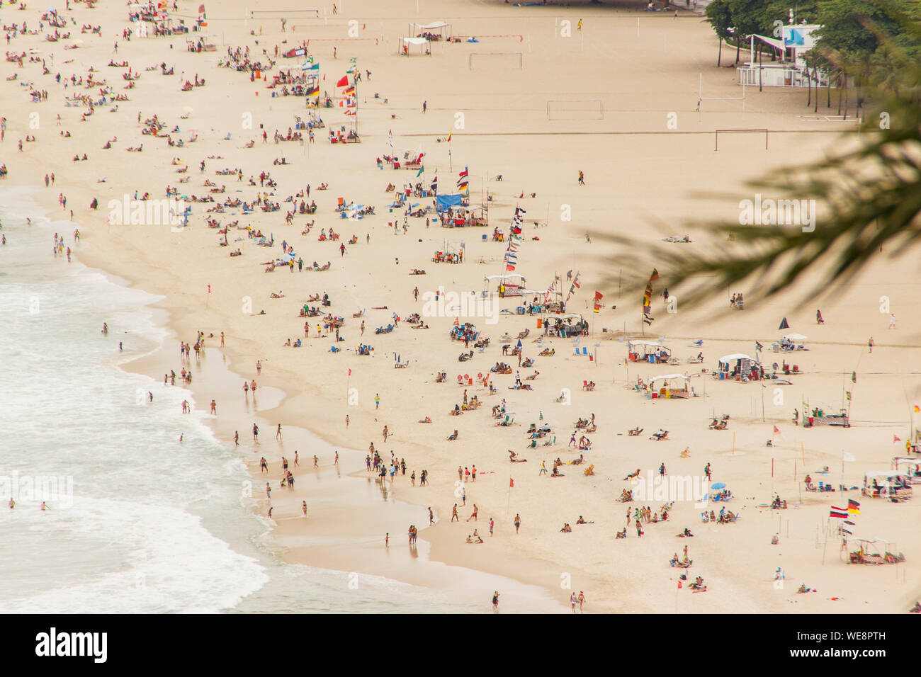 Crowd At Beach Stock Photo - Alamy