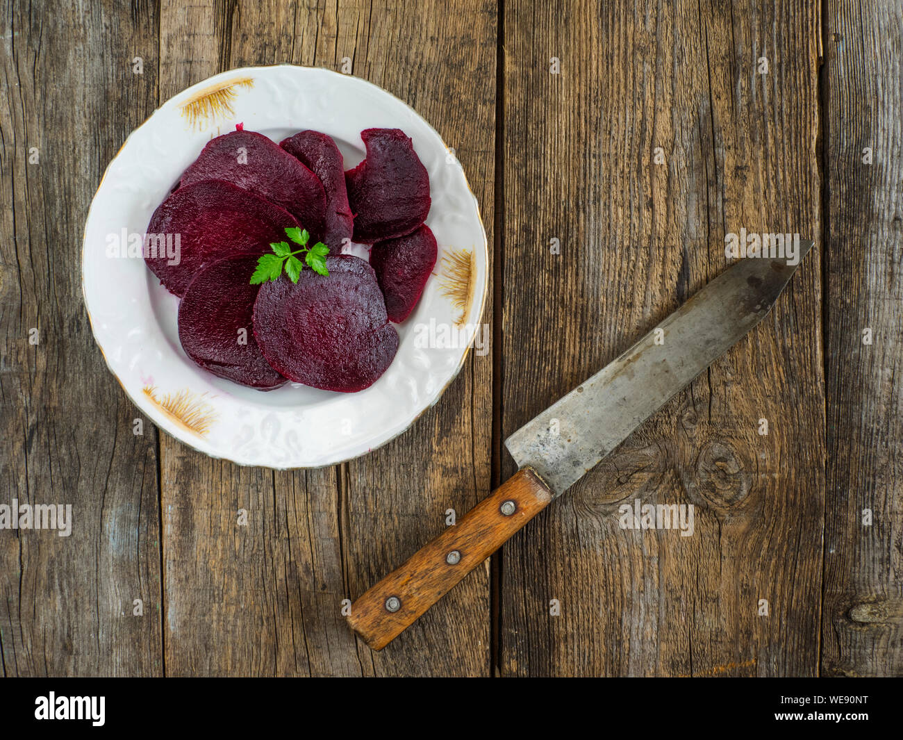 Beet slices hi-res stock photography and images - Alamy