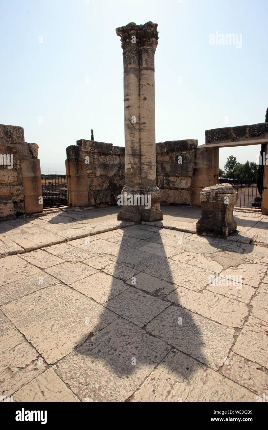 The ruin synagogue hi-res stock photography and images - Alamy
