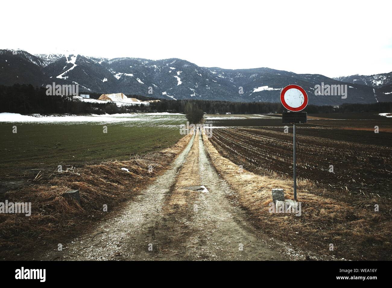 Speed limit sign covered hi-res stock photography and images - Alamy