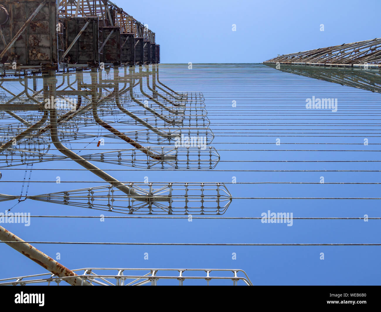 Duga radar hi-res stock photography and images - Alamy