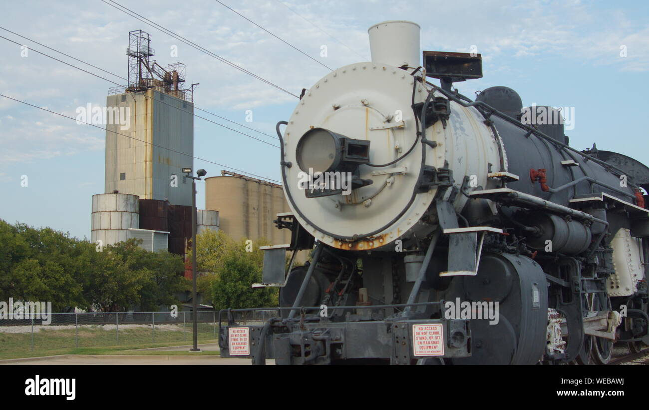 Rail vehicle factory hi-res stock photography and images - Alamy