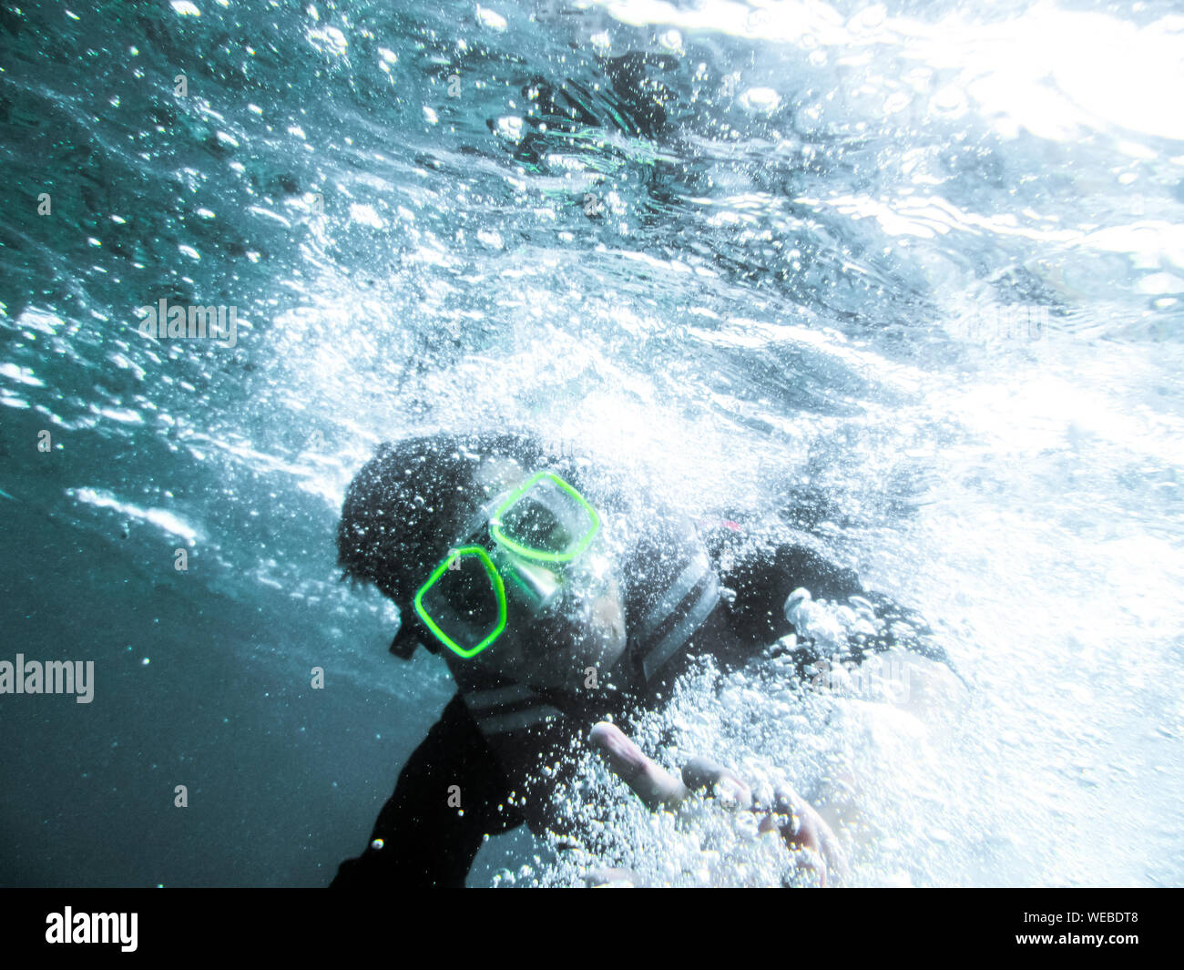 Man swimming sea snorkeling hi-res stock photography and images - Alamy