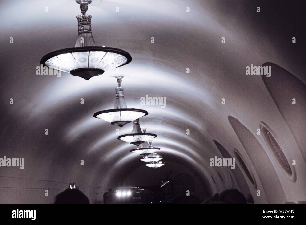 Row Of Ceiling Lights High Resolution Stock Photography and Images - Alamy