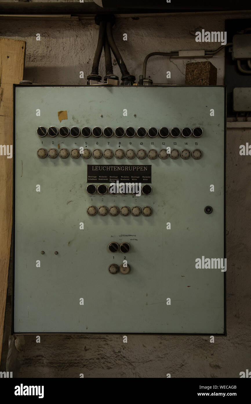 Old fashioned power switch hi-res stock photography and images - Alamy