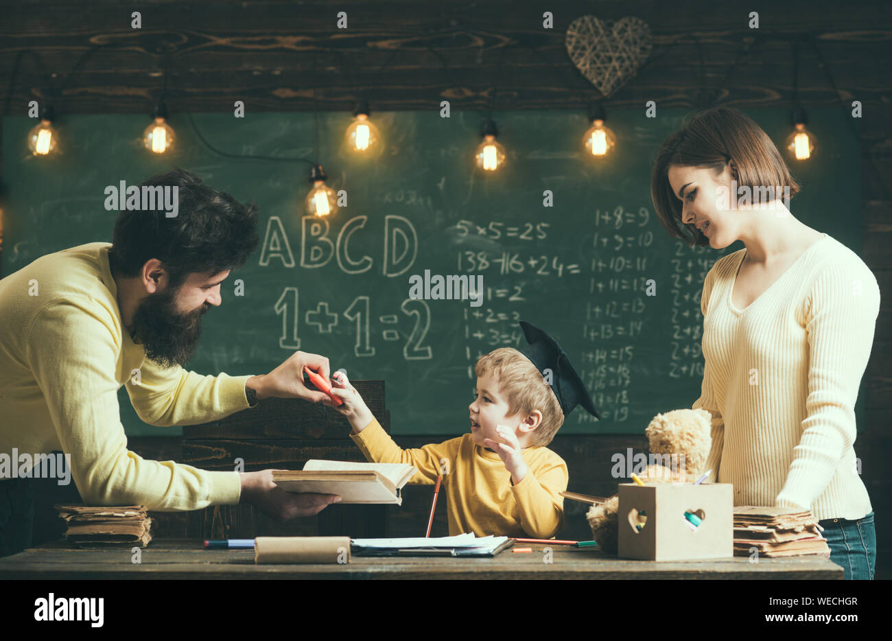 Parents wants to grow up genius son. Wunderkind and genius concept ...