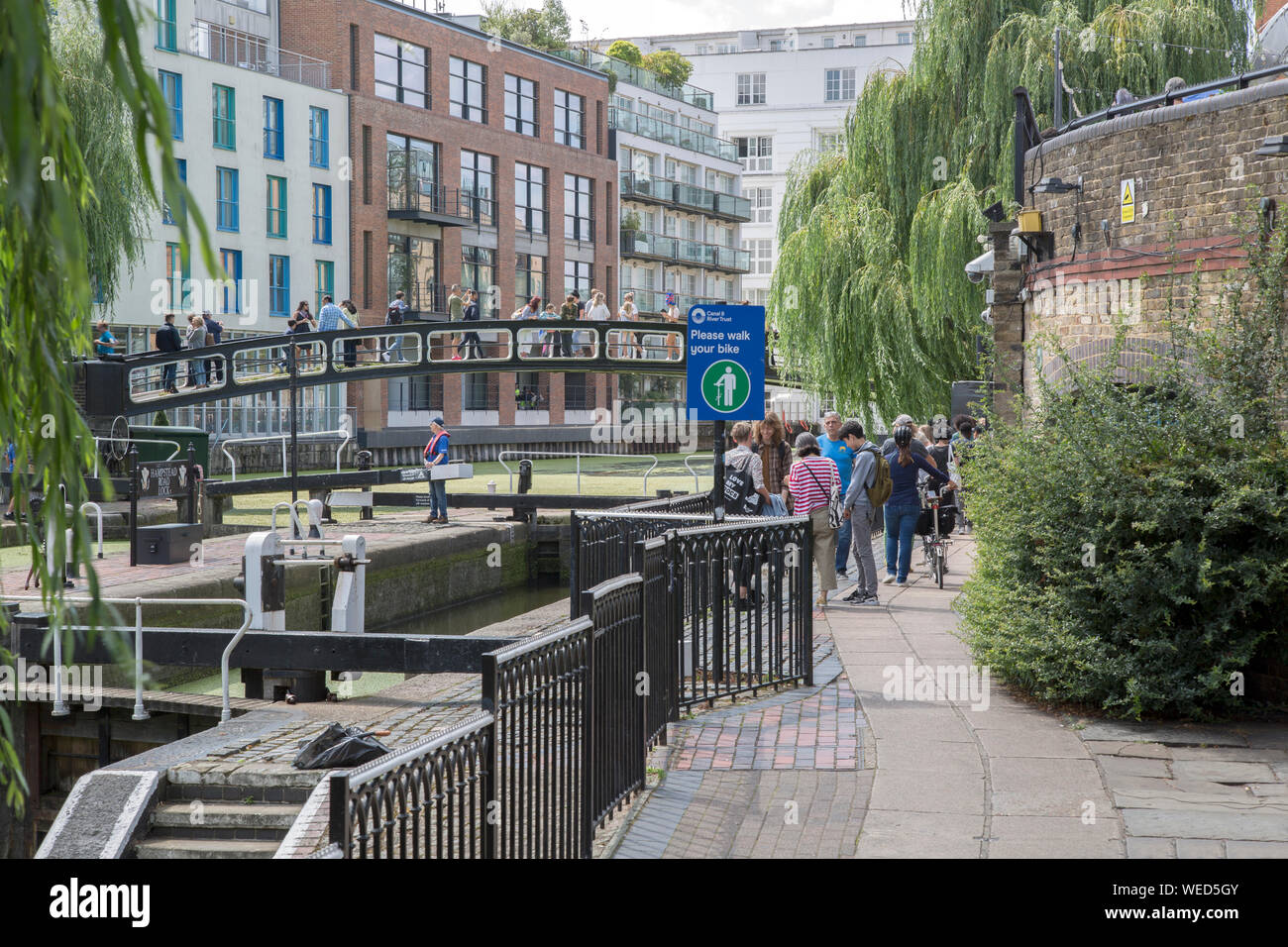 Regents Canal Bridge, Camden Lock; London; England; UK Stock Photo - Alamy