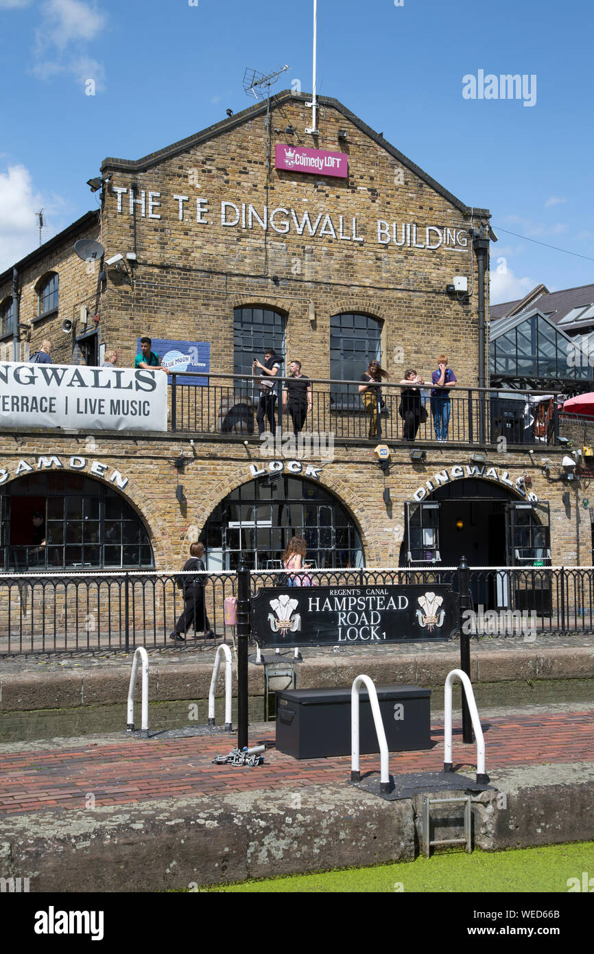 The dingwall building hi-res stock photography and images - Alamy