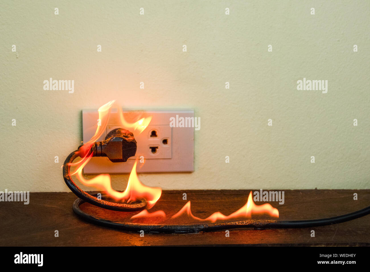 On fire electric wire plug Receptacle wall partition, Electric short ...
