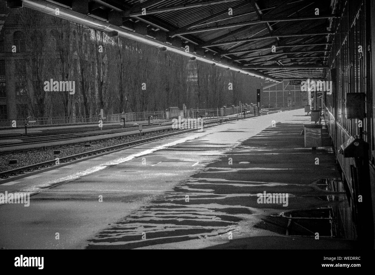 Empty rail platform Black and White Stock Photos & Images - Alamy