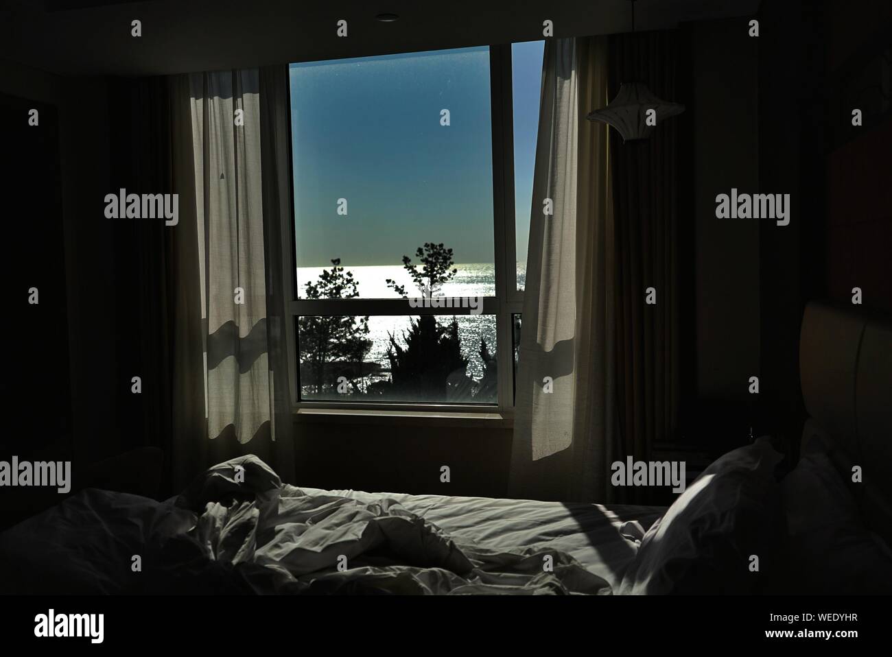 Open bedroom hi-res stock photography and images - Alamy