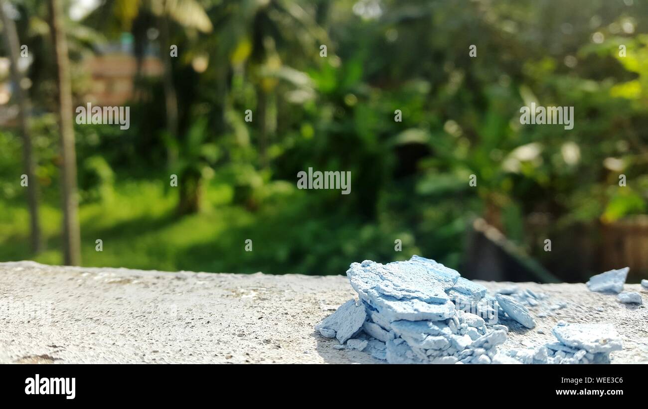 Cement with stones hi-res stock photography and images - Alamy