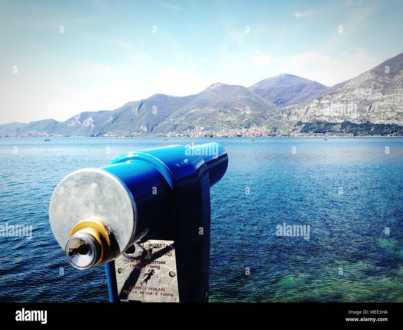 Non coin operated telescope hi-res stock photography and images - Alamy