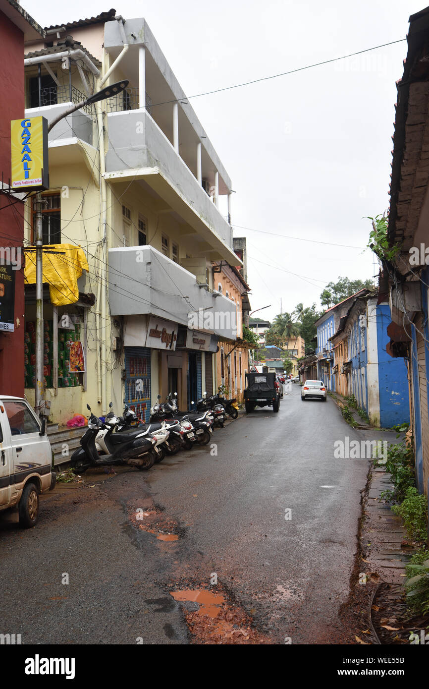 Goa road monsoon hi-res stock photography and images - Alamy