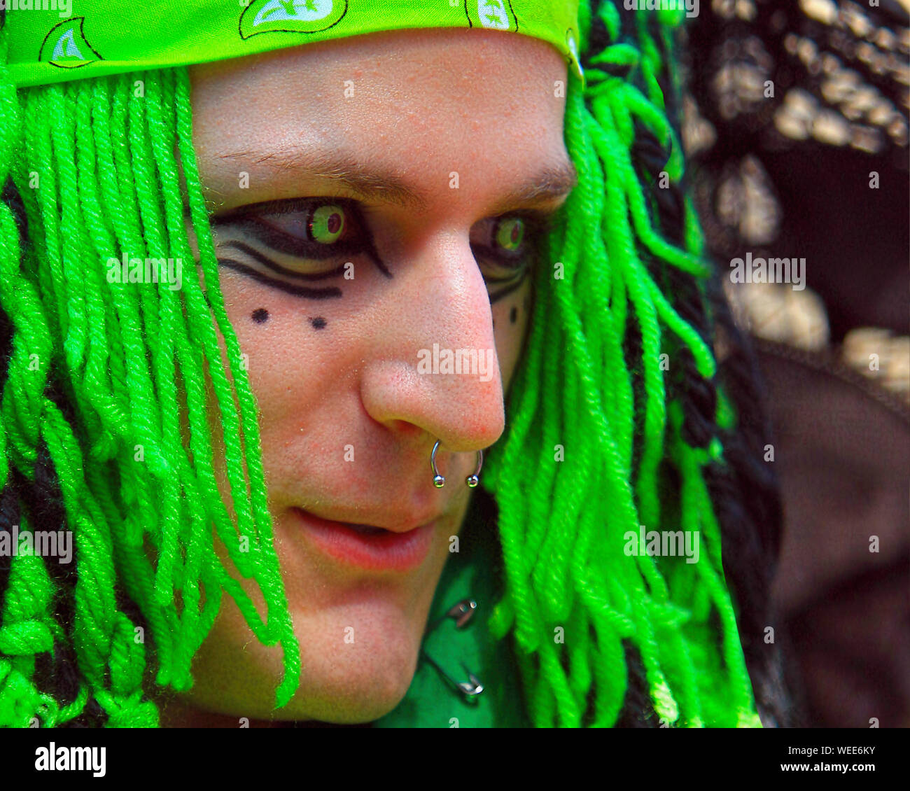 Green eyes man hi-res stock photography and images - Alamy