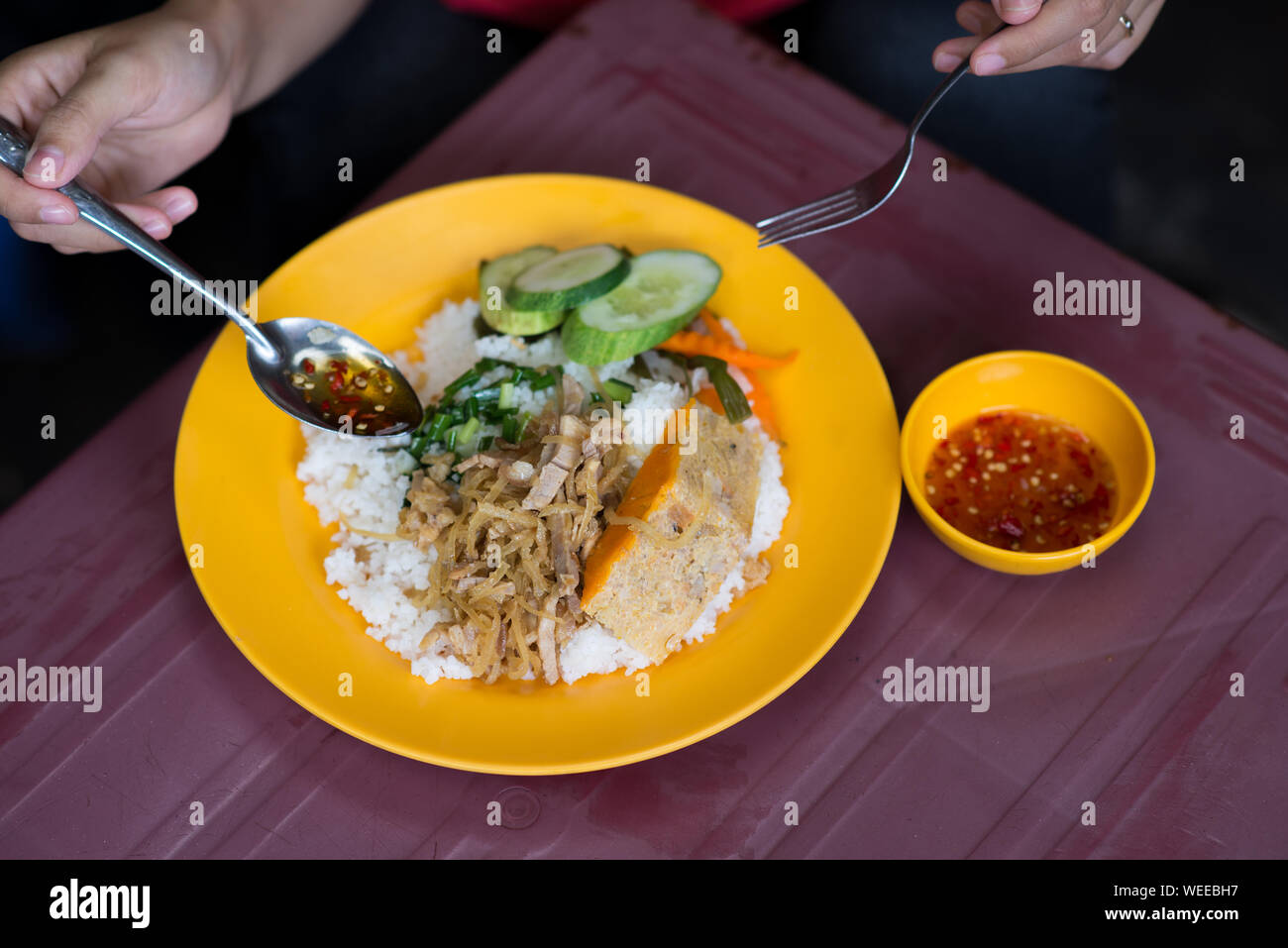 Vietnamese broken rice com tam hi-res stock photography and images - Alamy