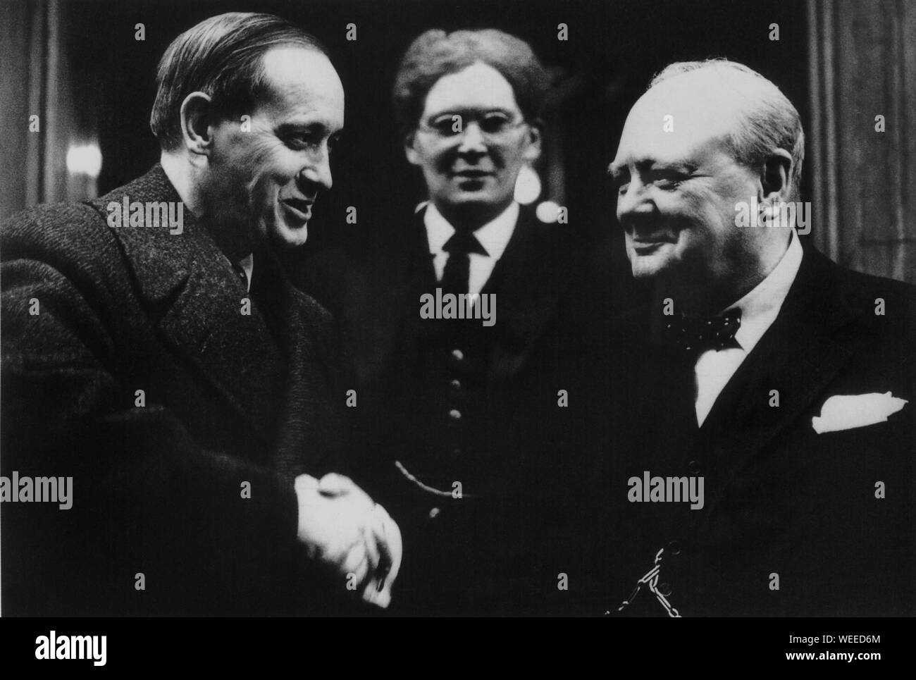 Special forces advisor Black and White Stock Photos & Images - Alamy