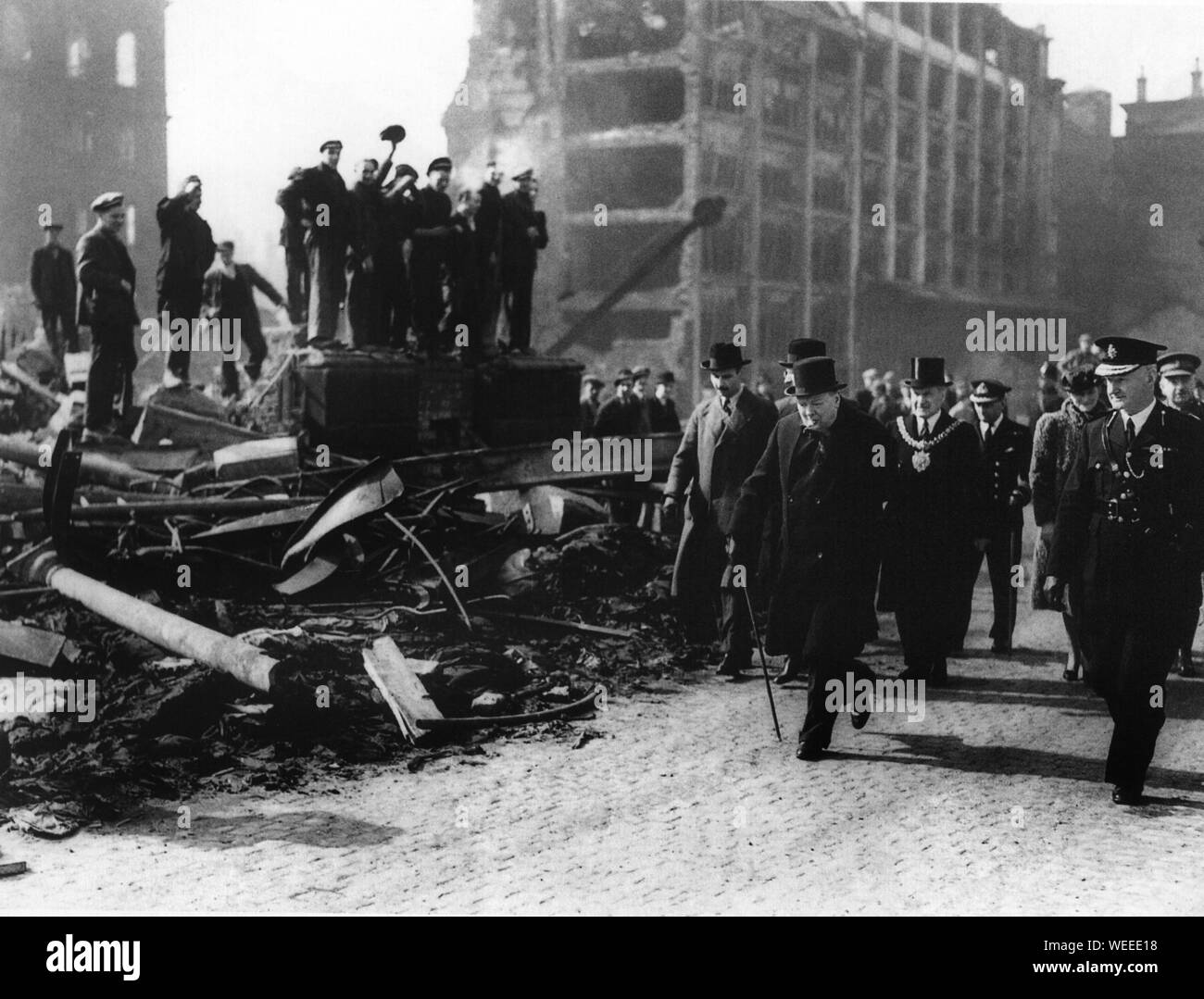 Winston churchill in manchester hi-res stock photography and images - Alamy