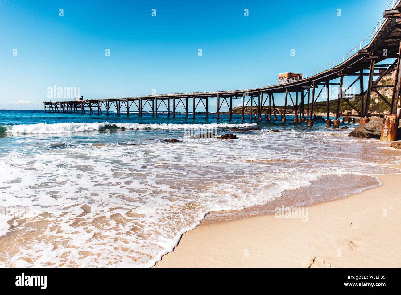 Bridge on beach hi-res stock photography and images - Alamy